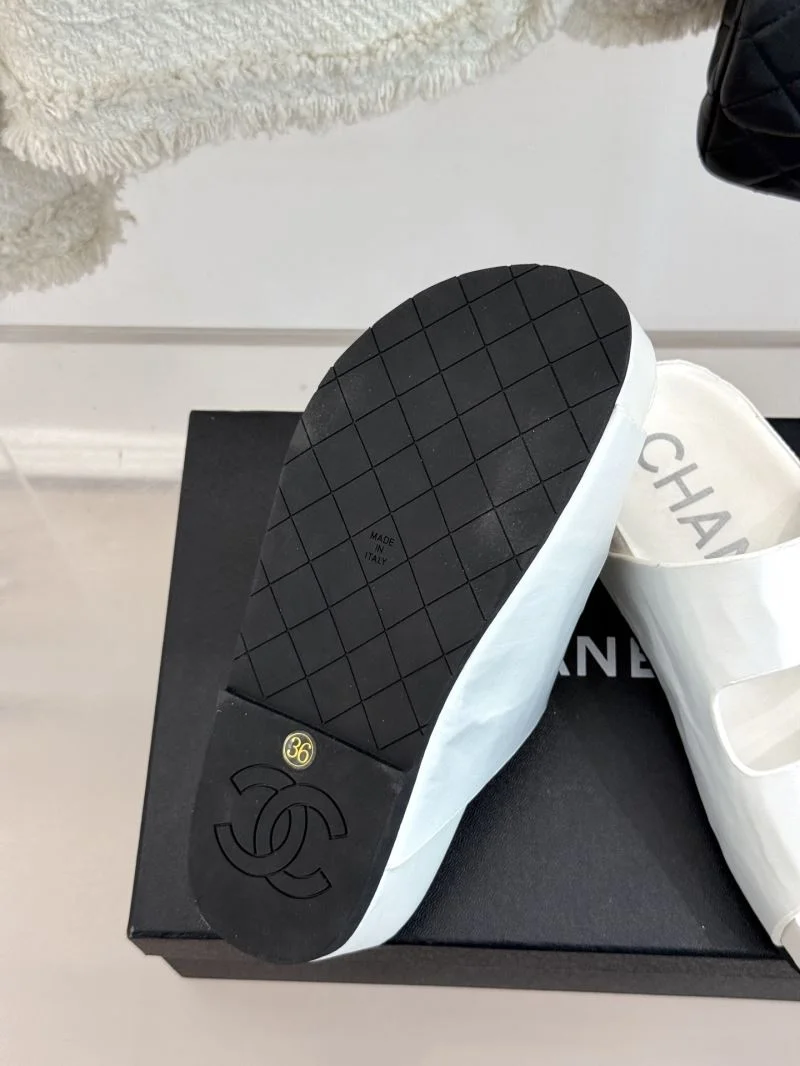 High accuracy Chanel Slippers