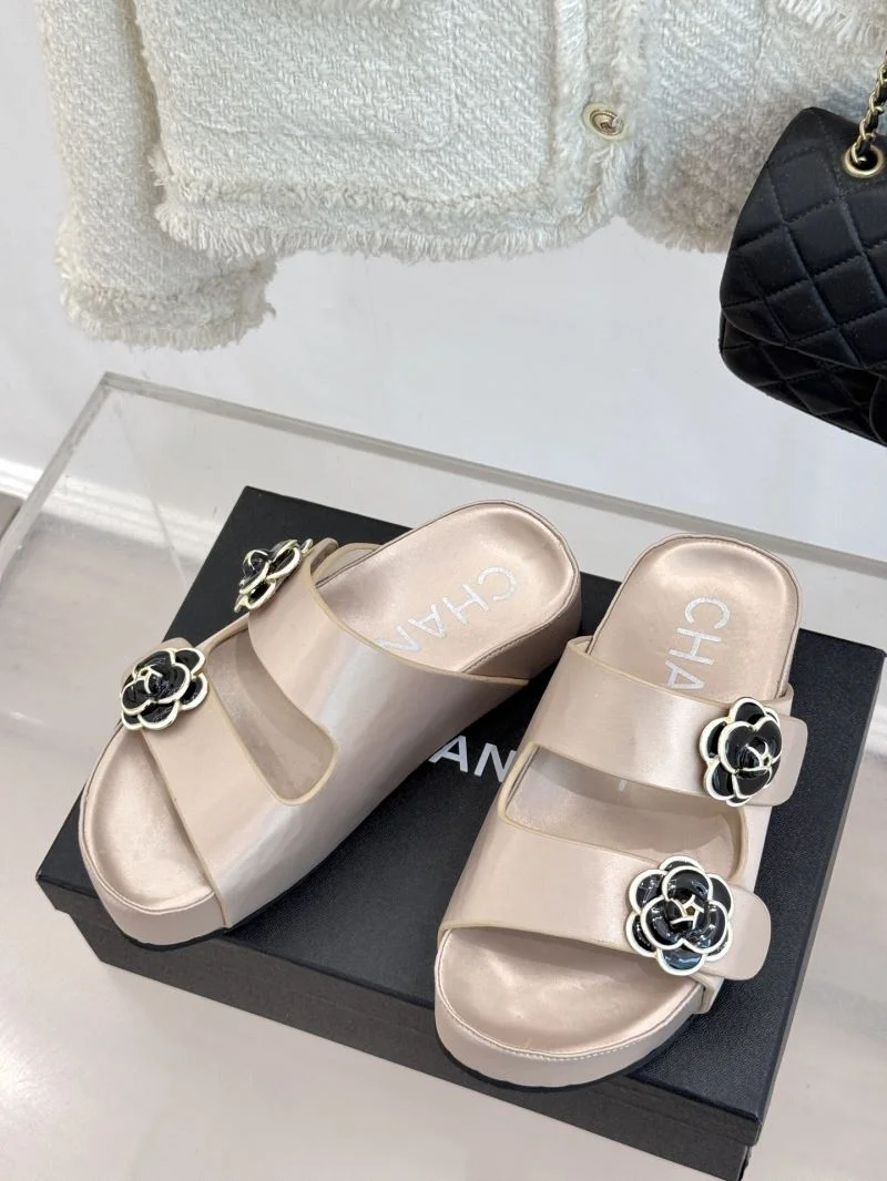 Brand-authenticated Chanel Slippers