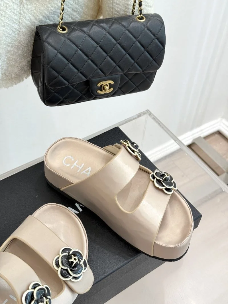 Brand-authenticated Chanel Slippers