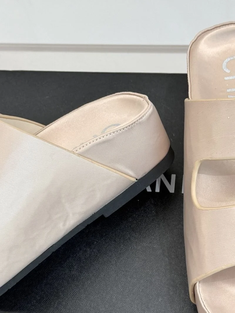 Brand-authenticated Chanel Slippers
