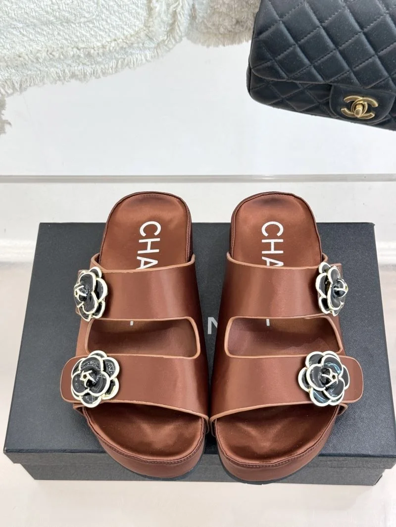 Brand-authenticated Chanel Slippers