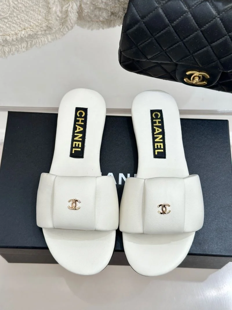 1:1 copy Chanel Slippers