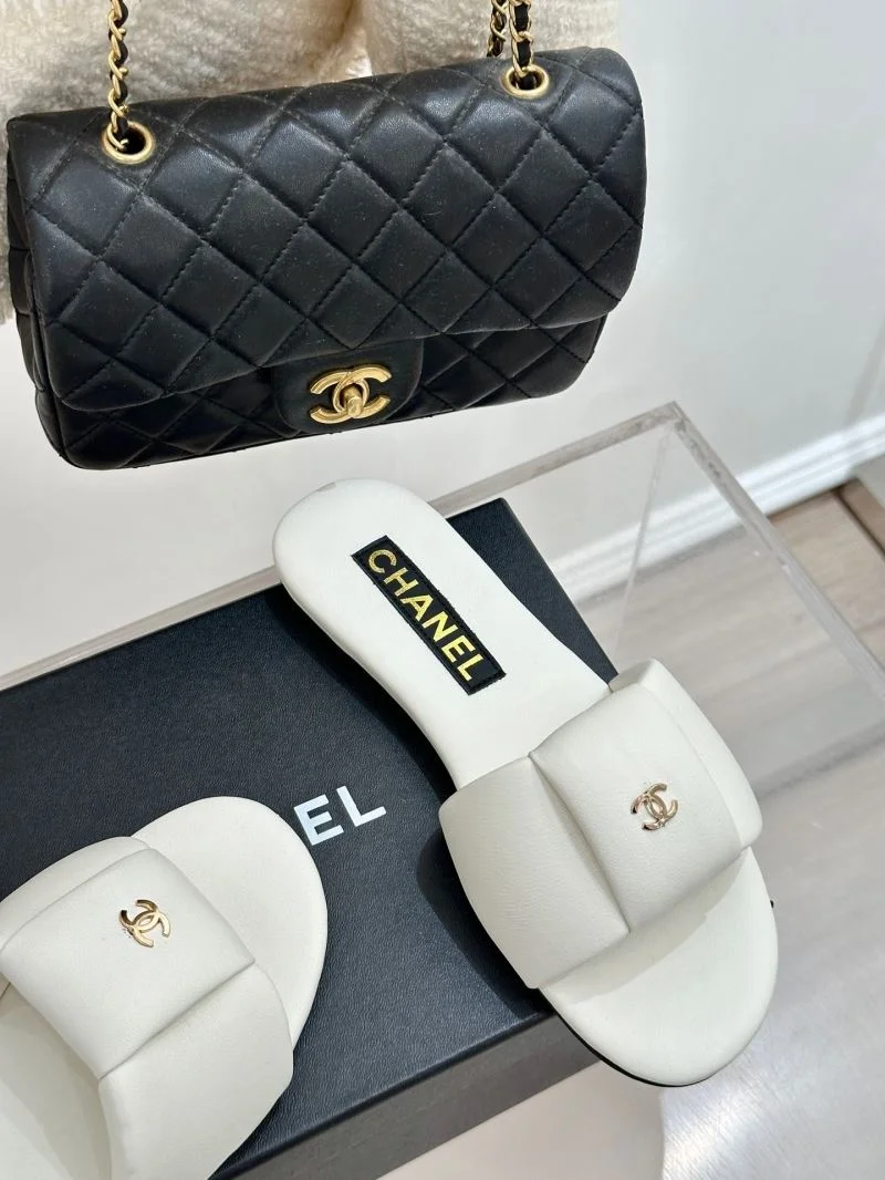 1:1 copy Chanel Slippers