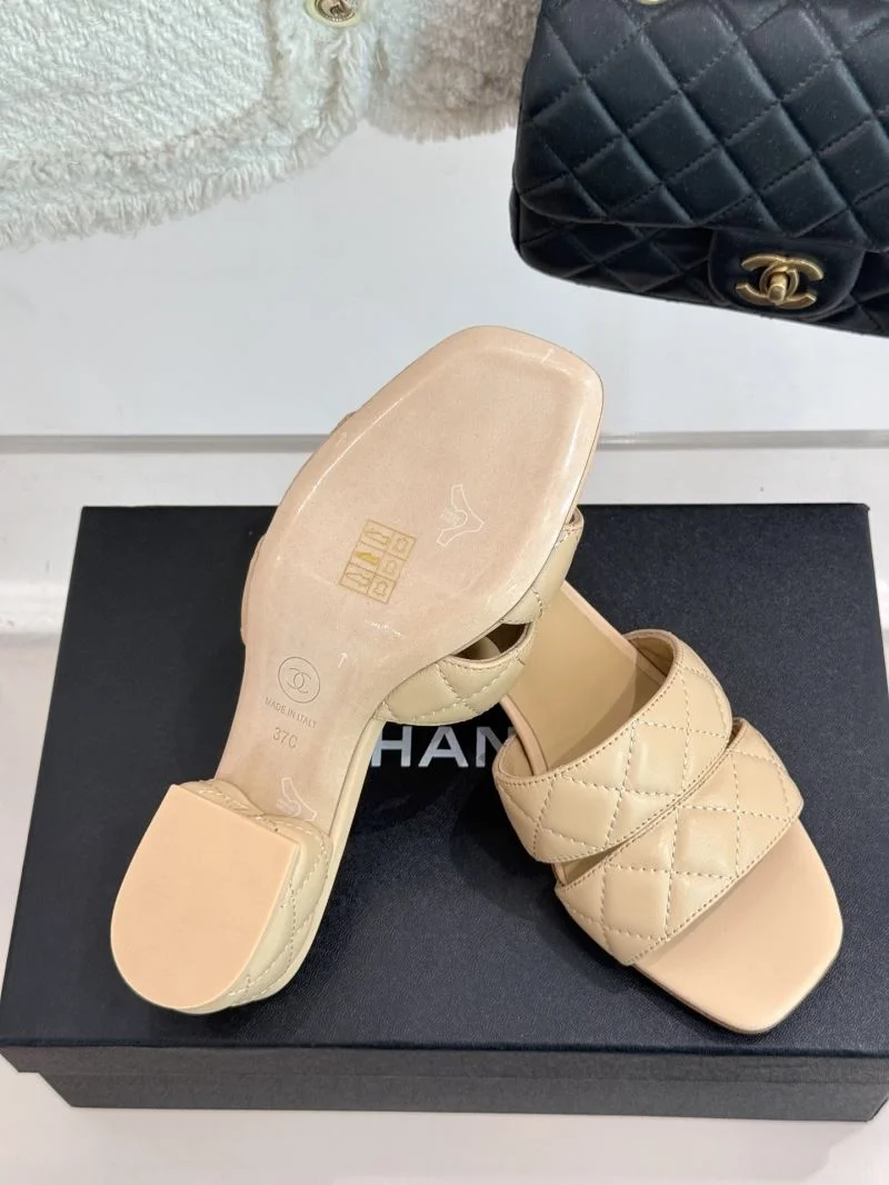 Bargain Chanel Slippers