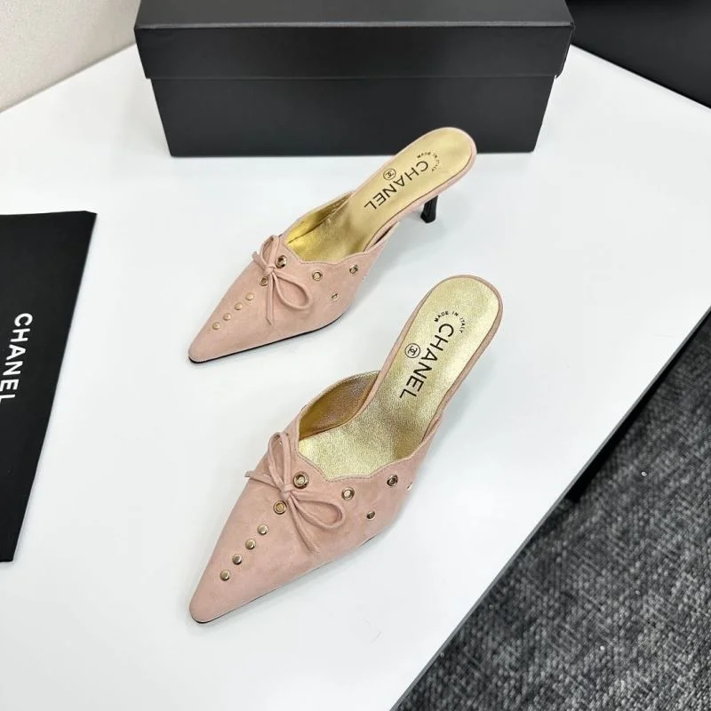 Top match Chanel Slippers