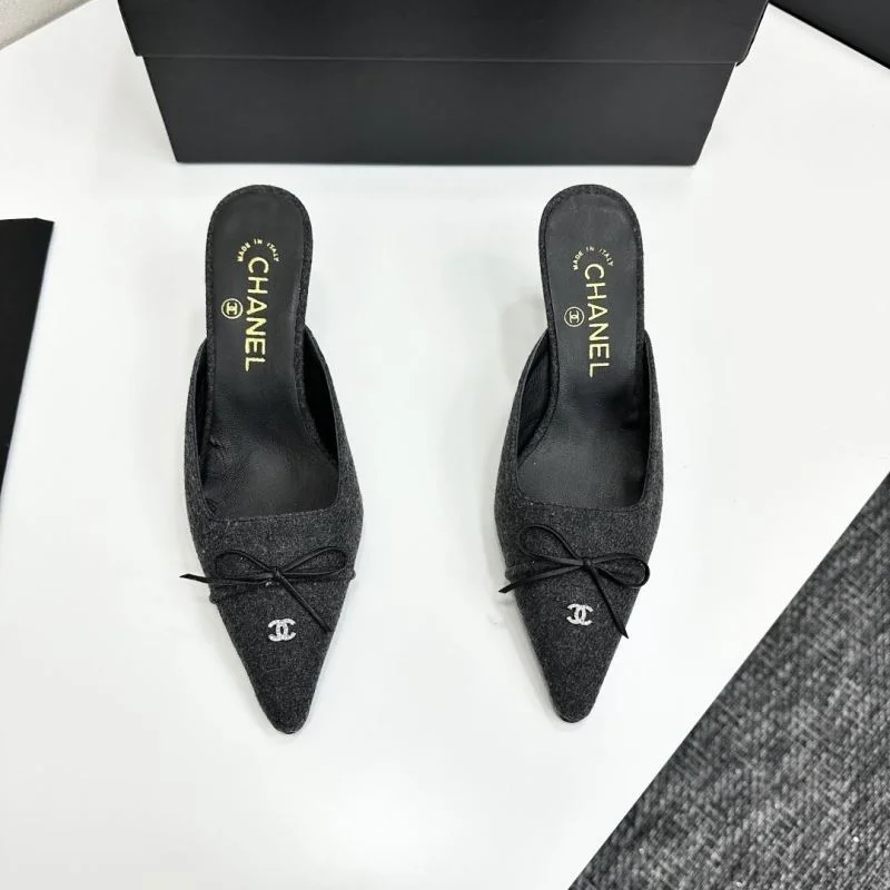 Low-cost Chanel Slippers