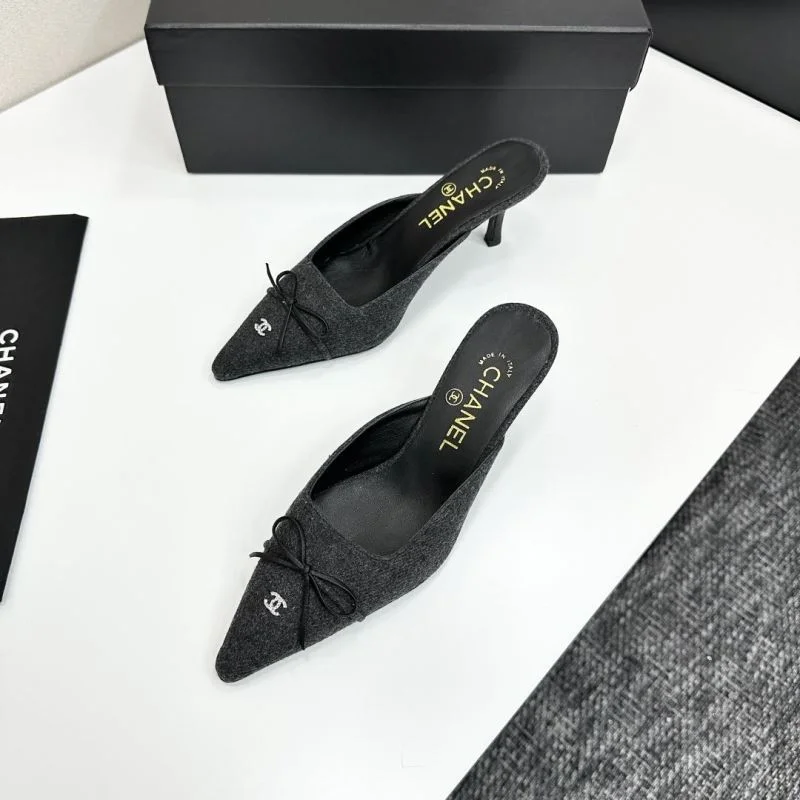 Low-cost Chanel Slippers