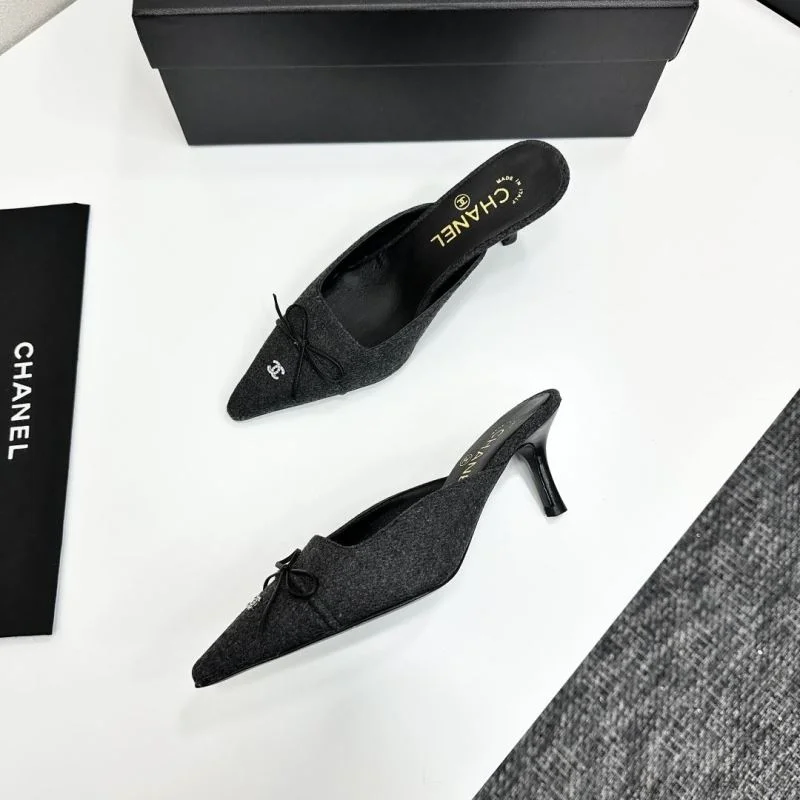 Low-cost Chanel Slippers