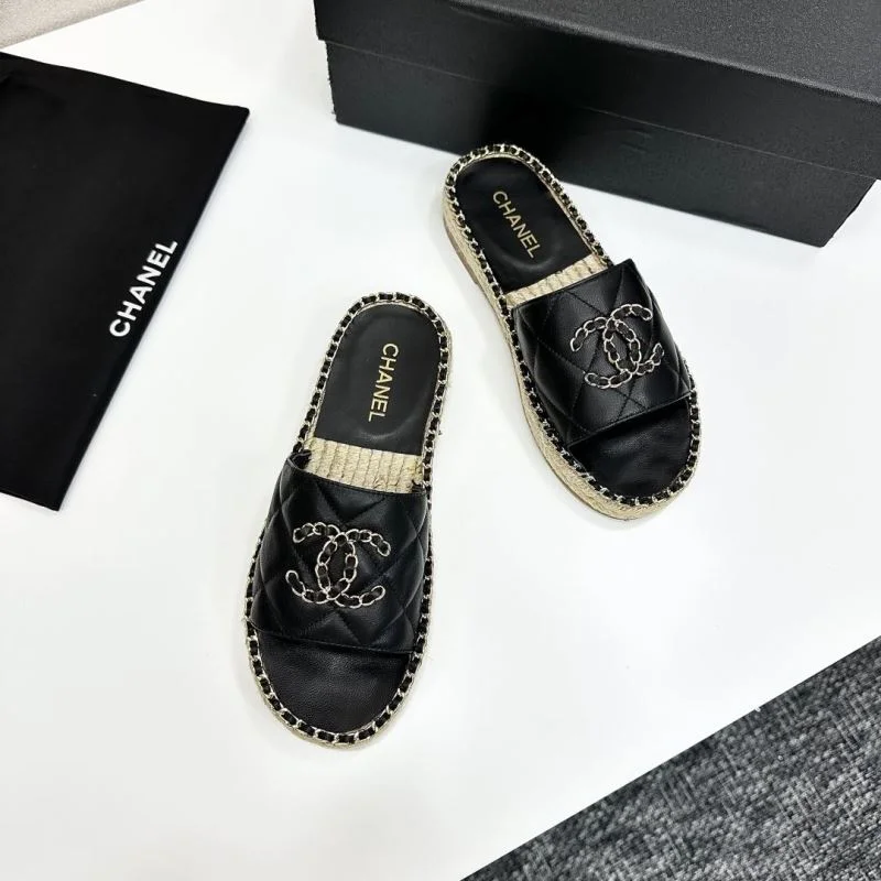 Accurate model Chanel Slippers