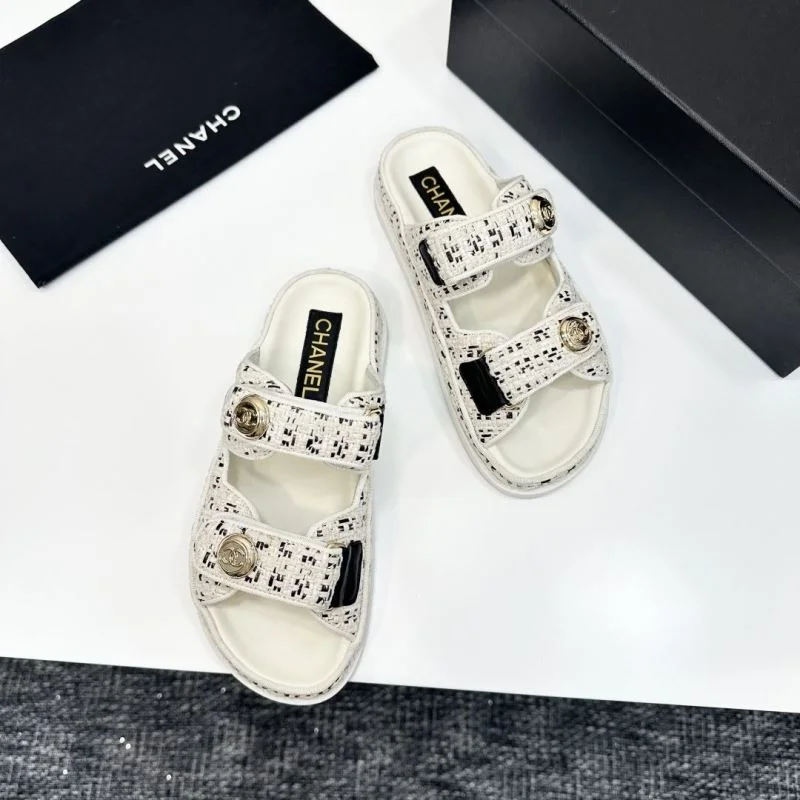 Brand-authenticated Chanel Slippers