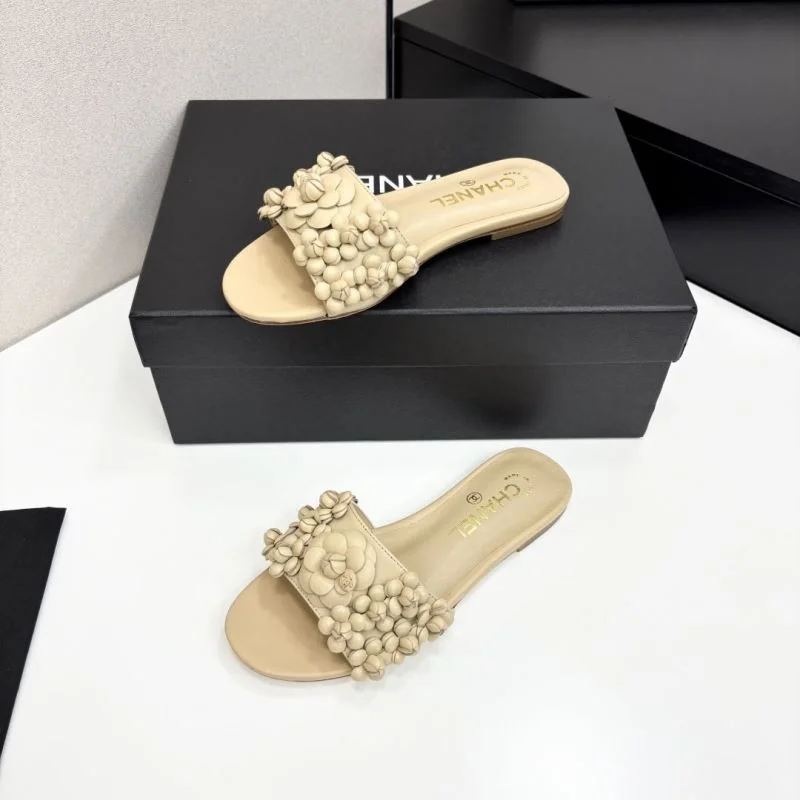 Accurate model Chanel Slippers