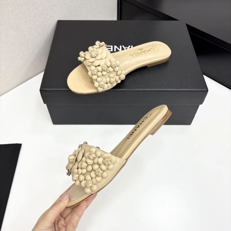 Accurate model Chanel Slippers