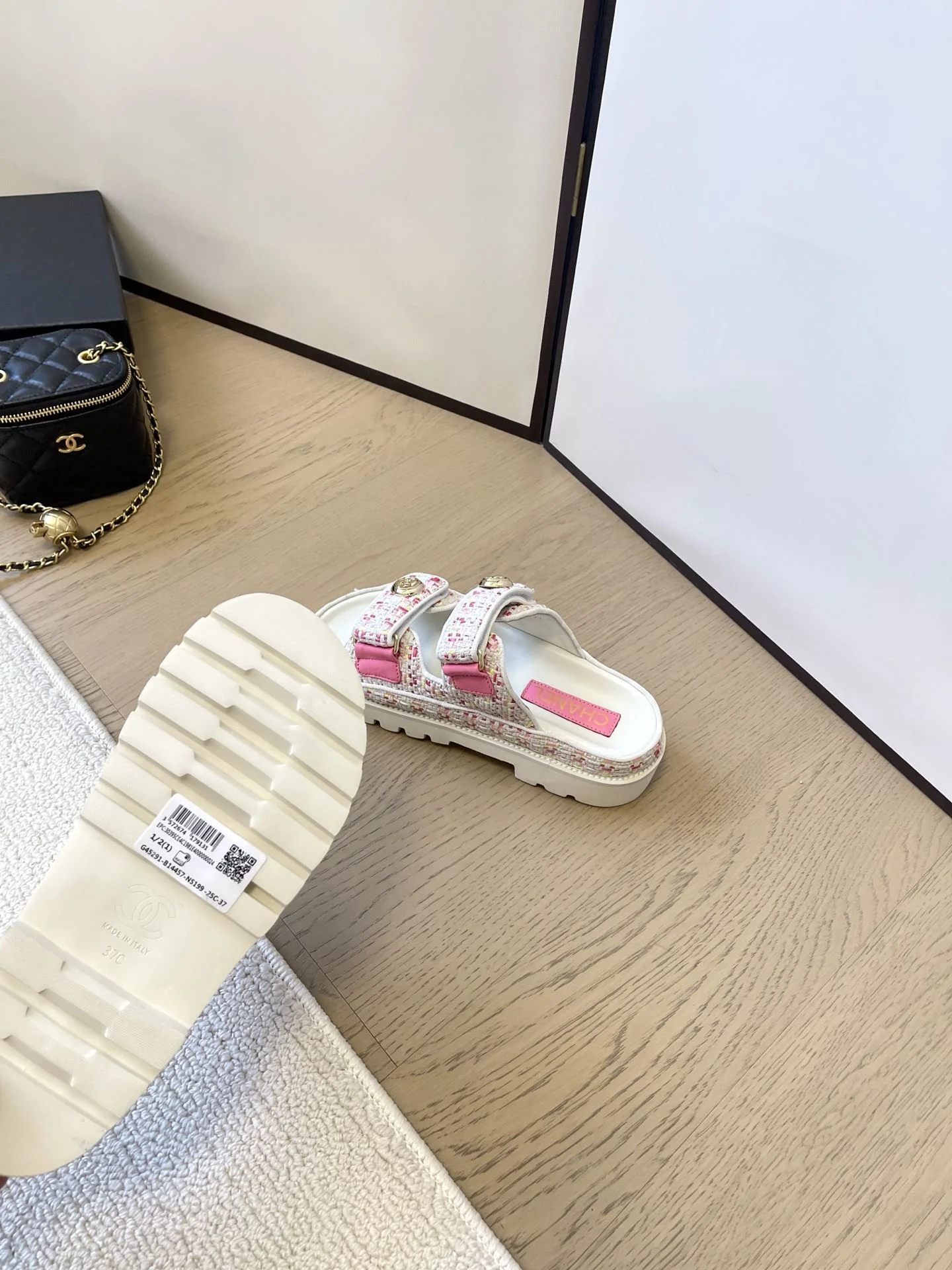 Economical Chanel Slippers