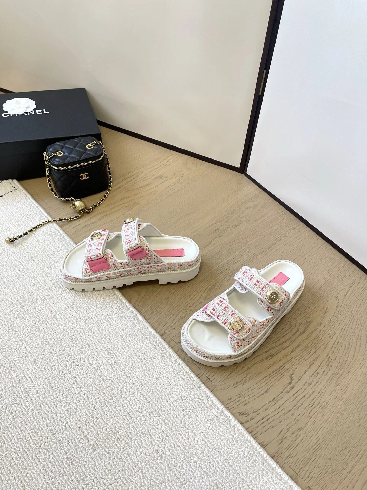 Economical Chanel Slippers
