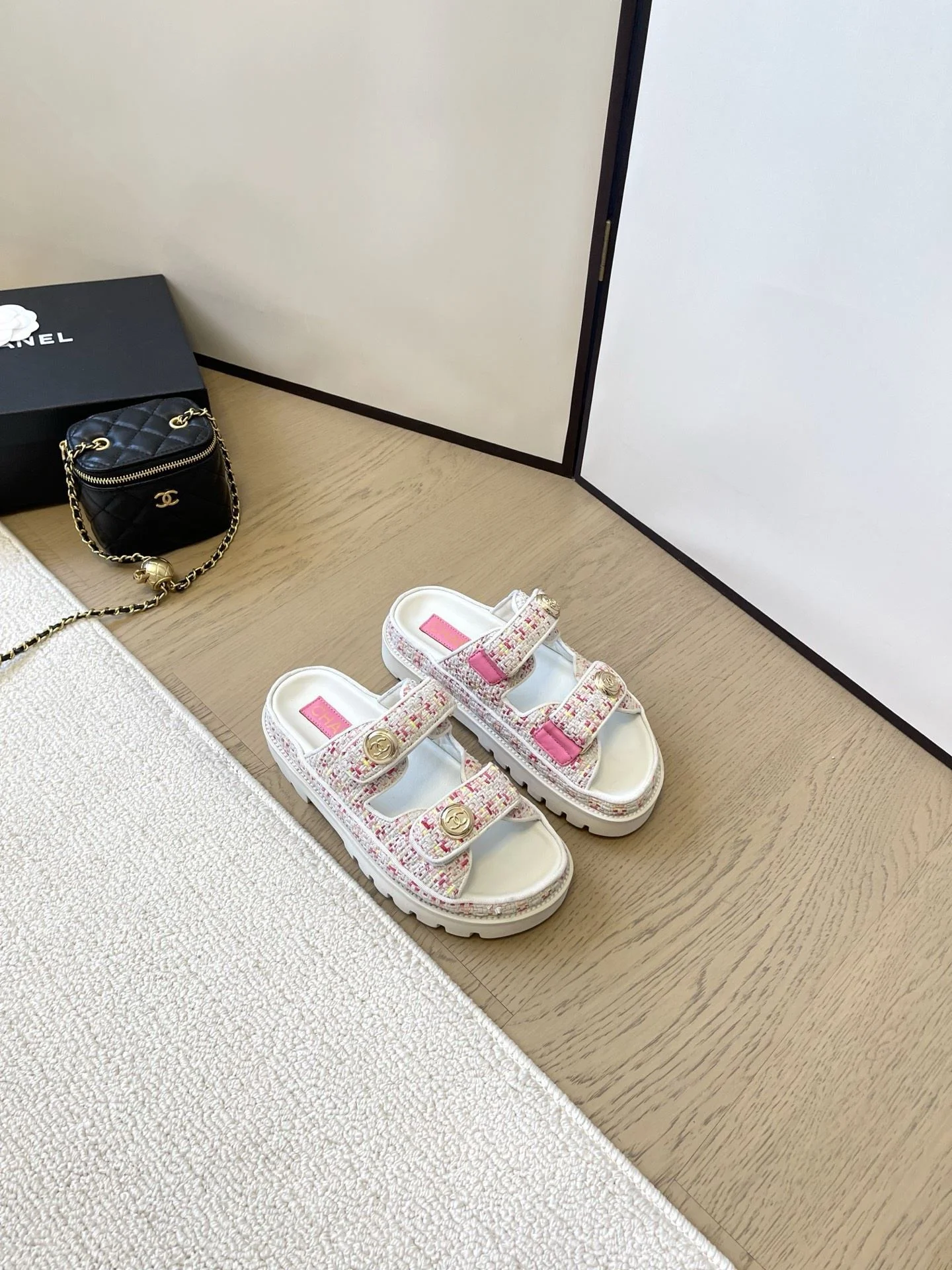 Economical Chanel Slippers