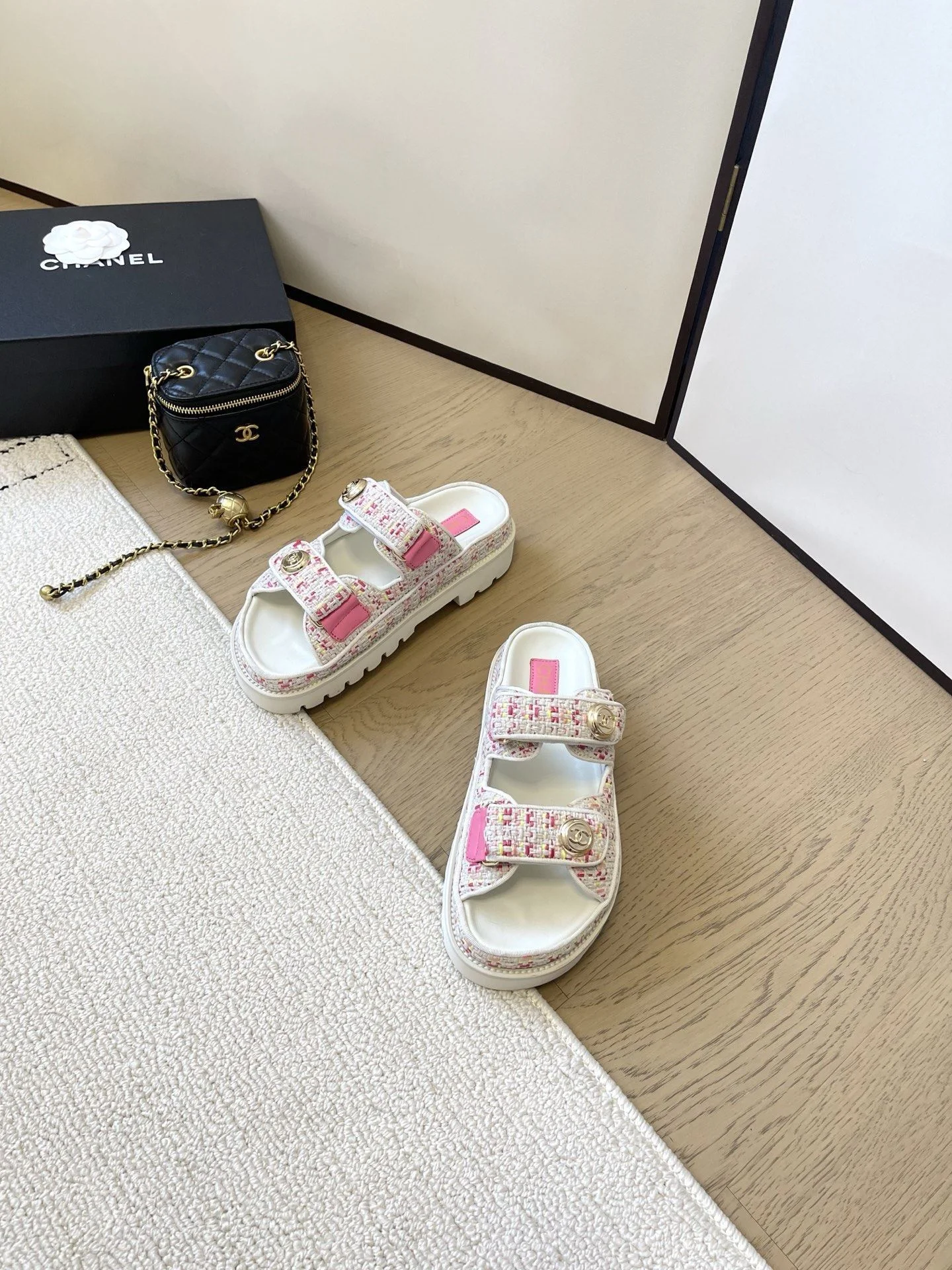 Economical Chanel Slippers