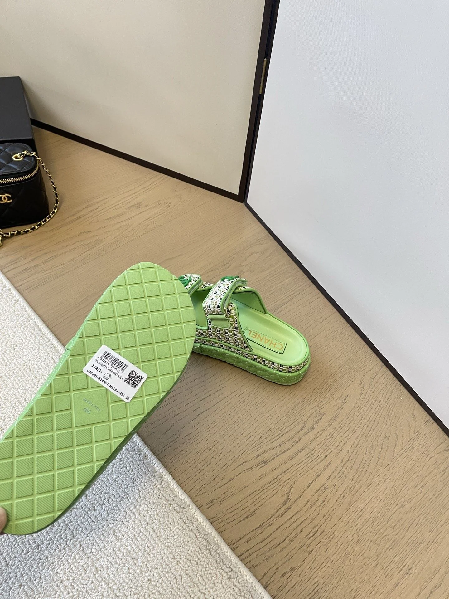Brand-authenticated Chanel Slippers