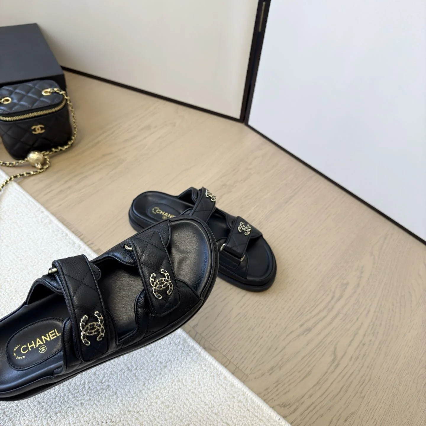 Precise copy Chanel Slippers
