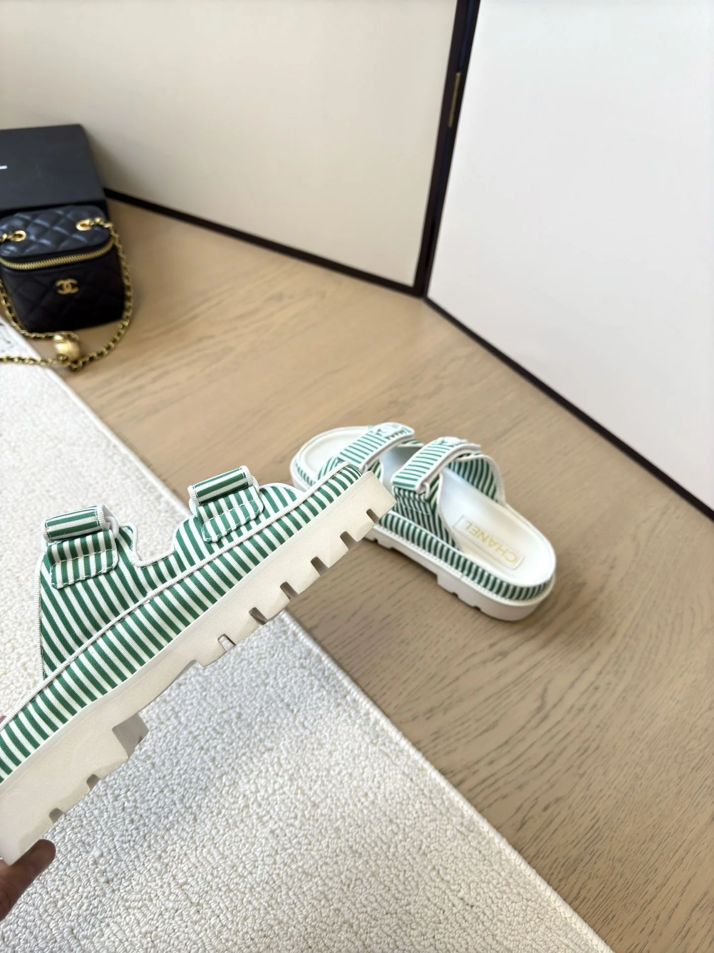 Exact replica Chanel Slippers
