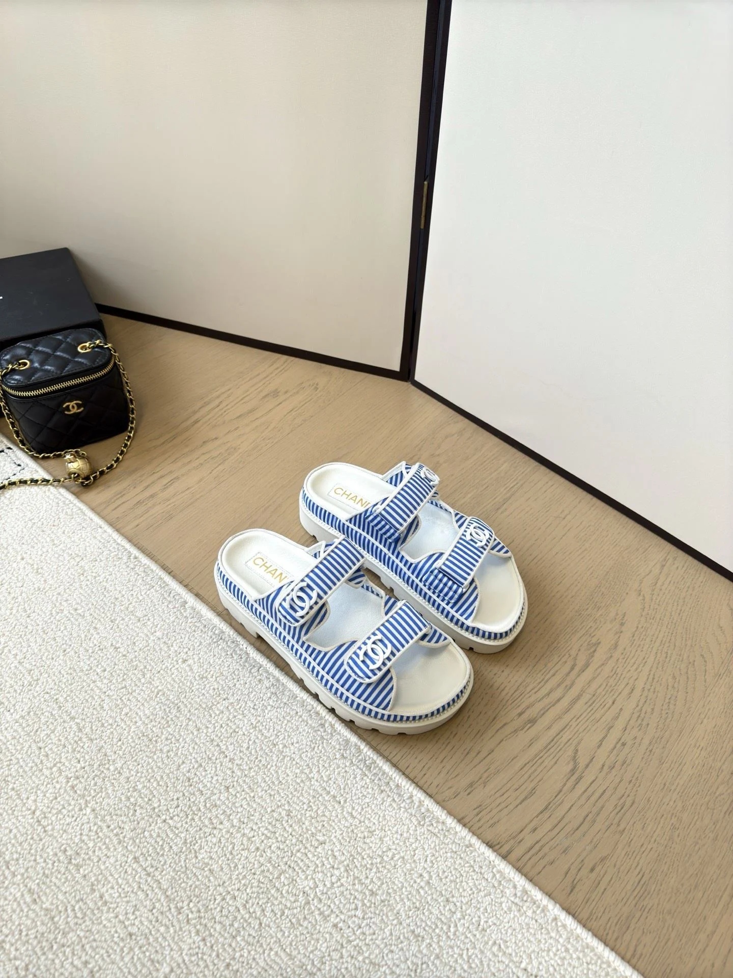 Precise copy Chanel Slippers