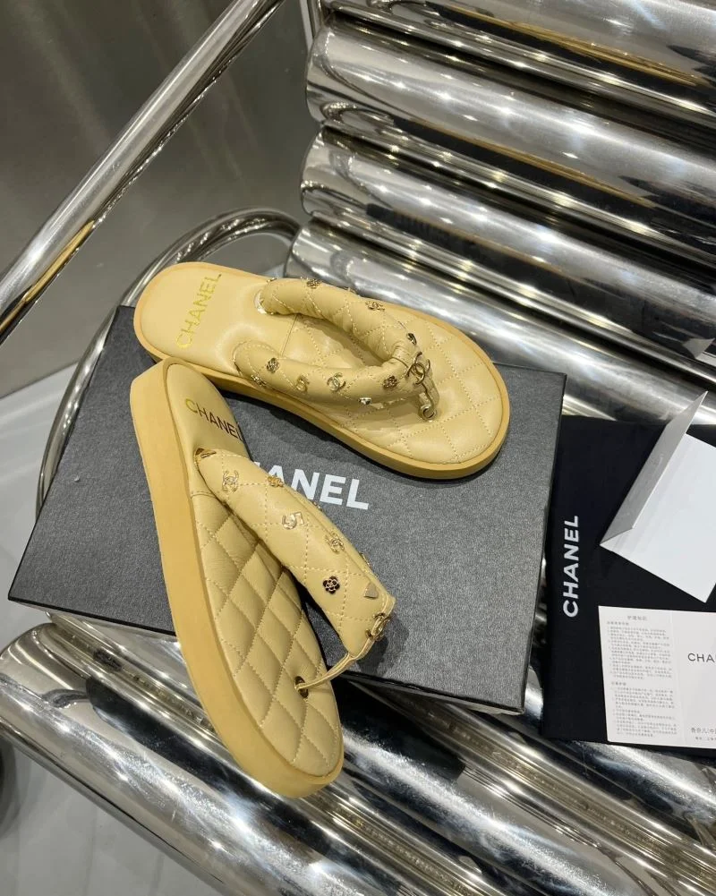 Economical Chanel Slippers