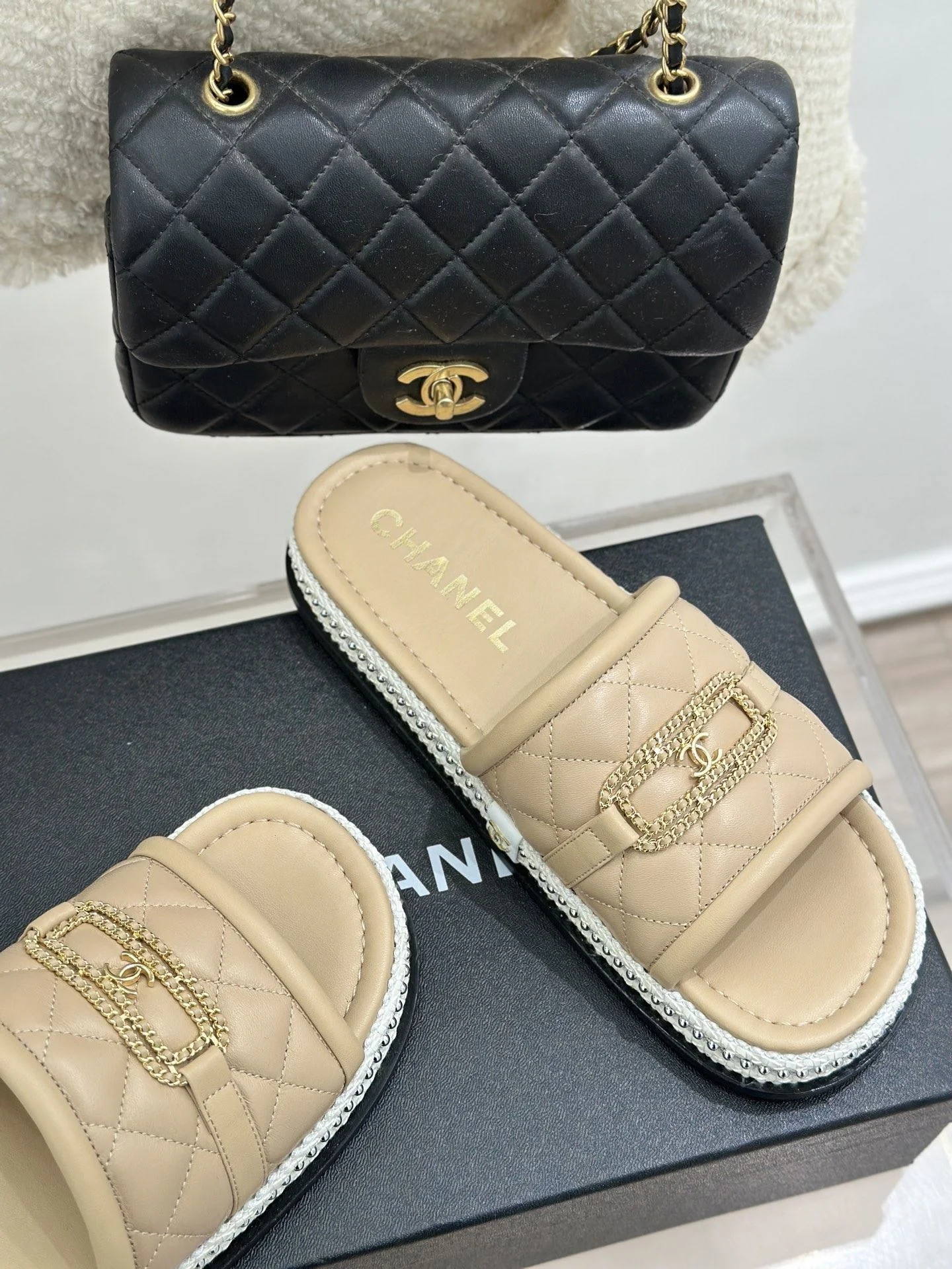 High accuracy Chanel Slippers