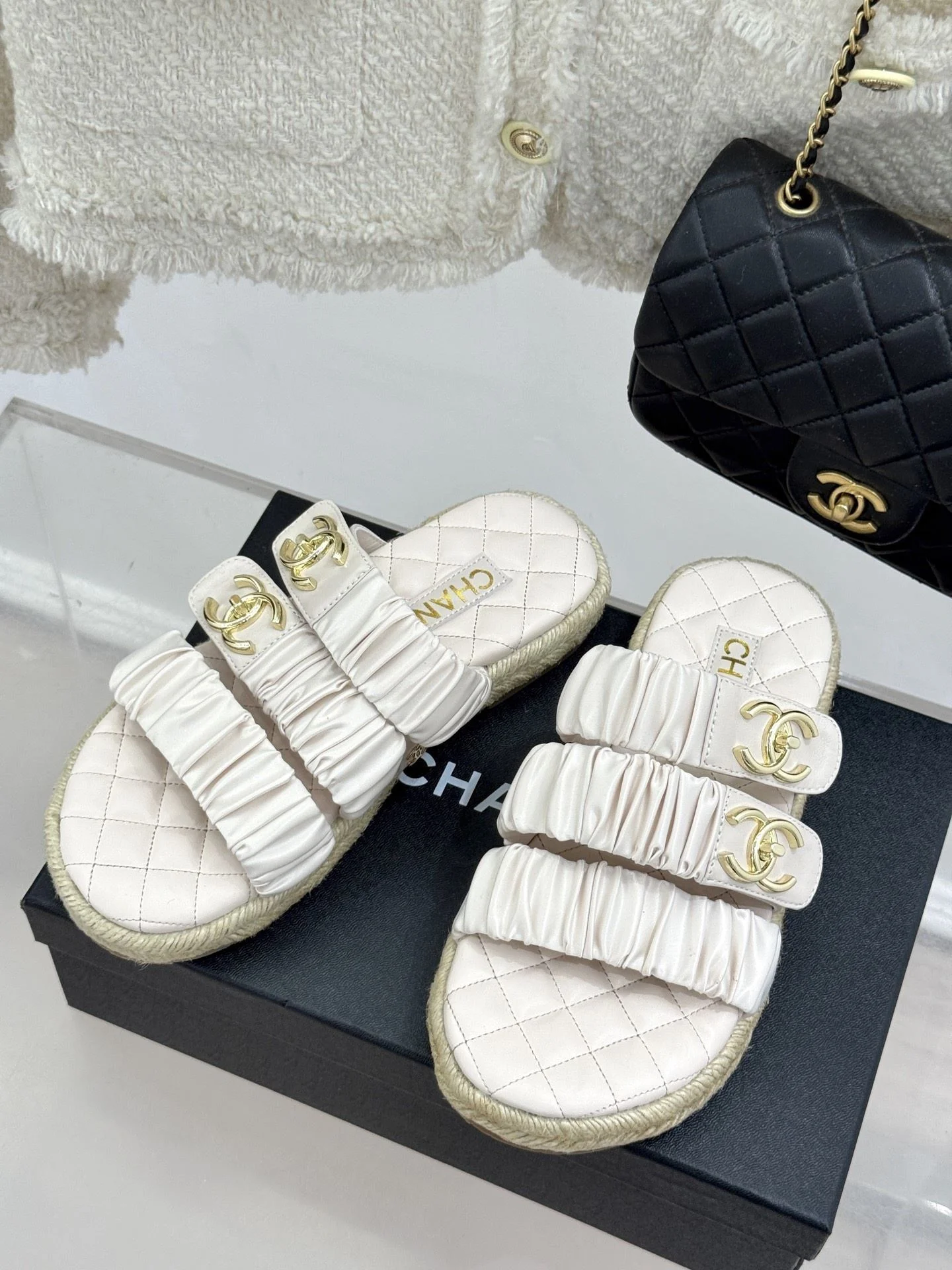 High accuracy Chanel Slippers