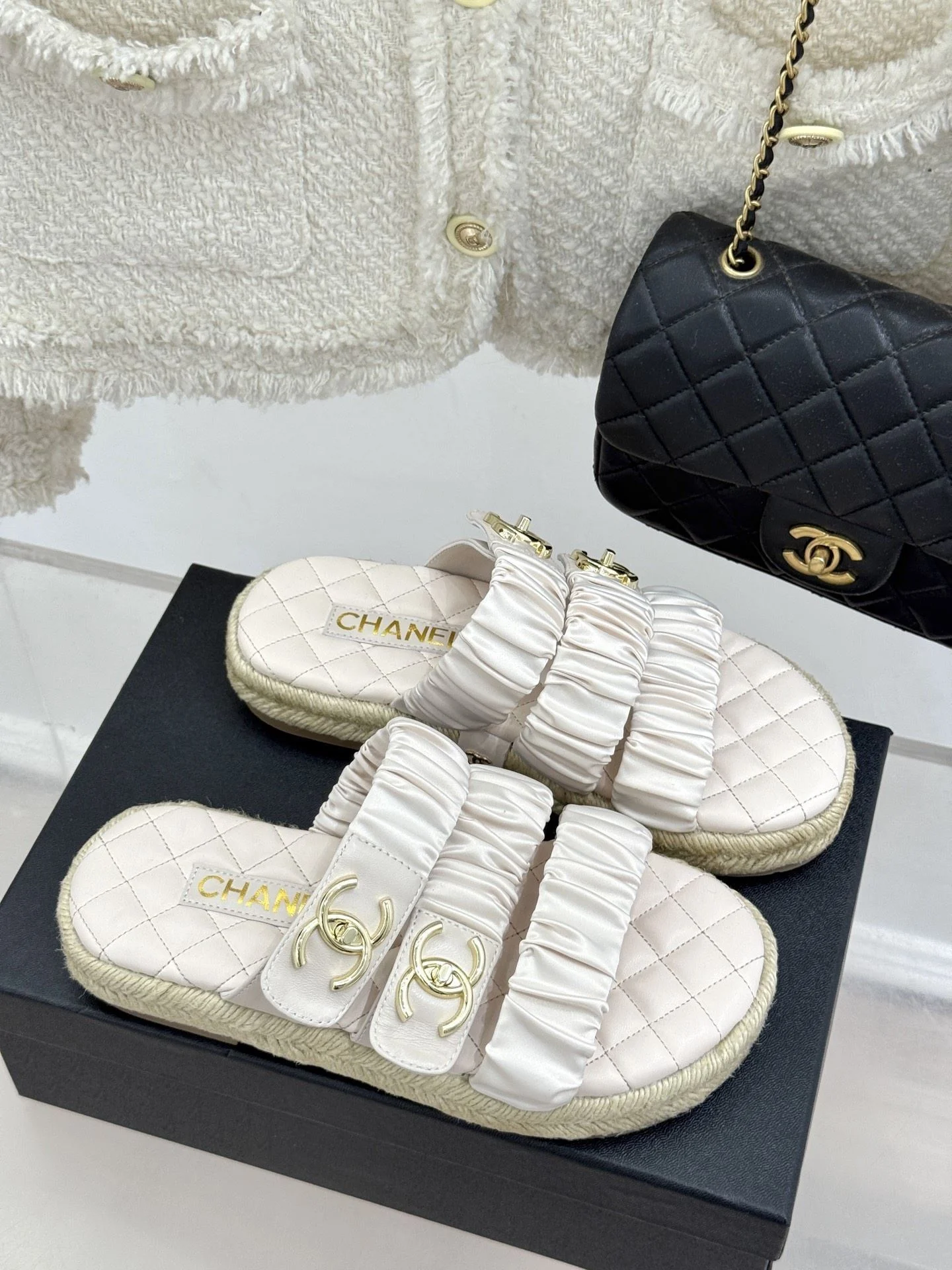 High accuracy Chanel Slippers