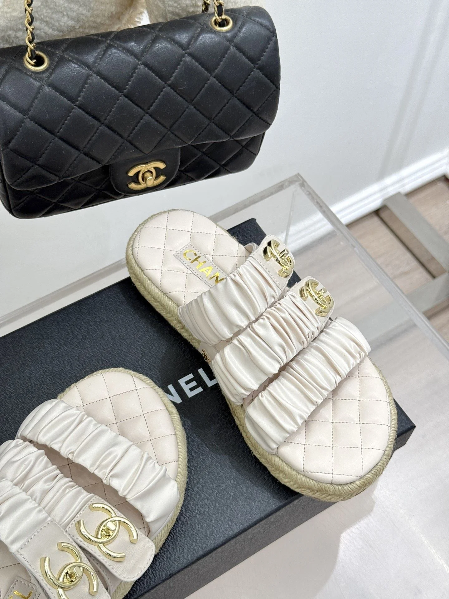 High accuracy Chanel Slippers