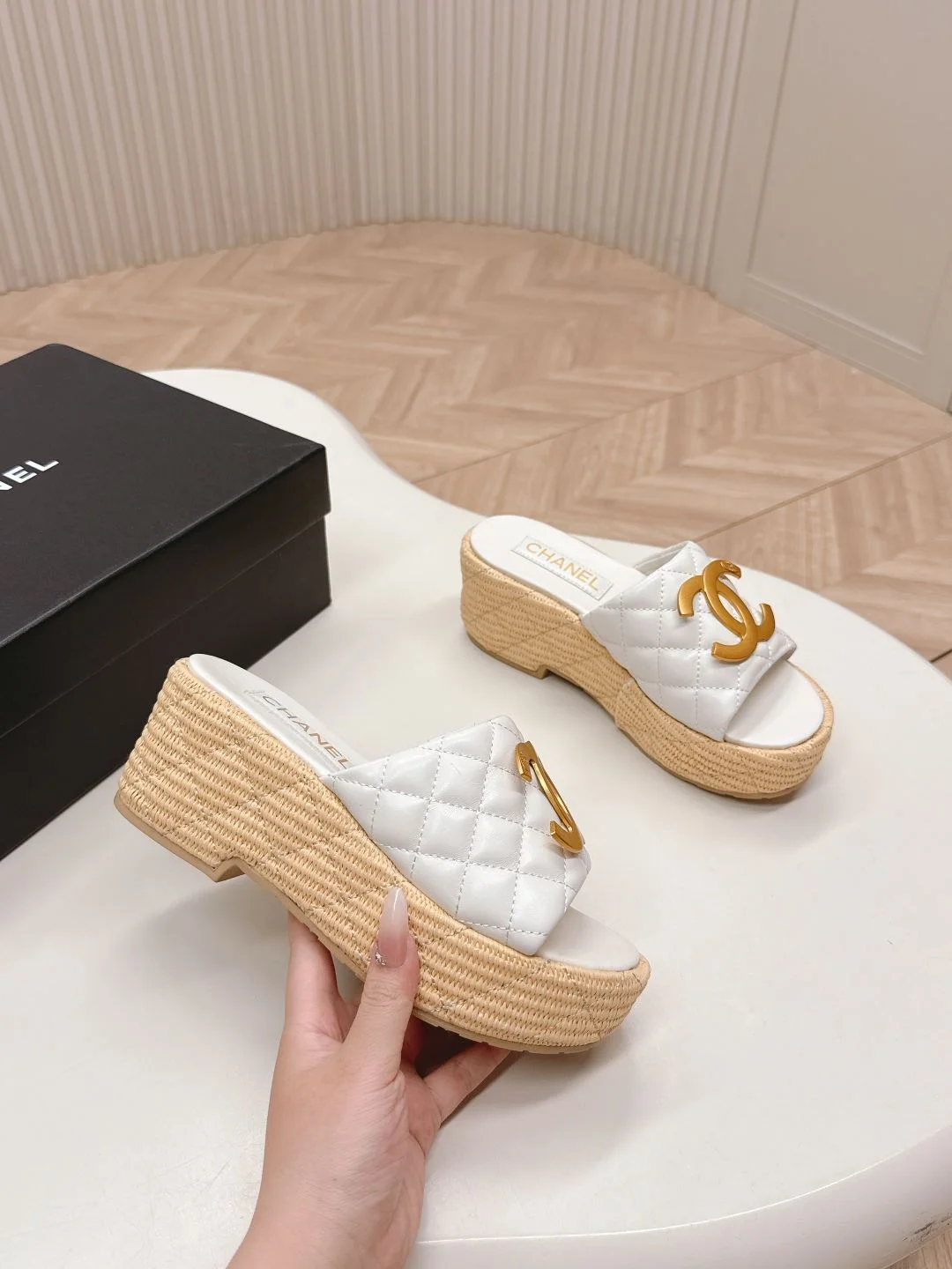 Exact replica Chanel Slippers