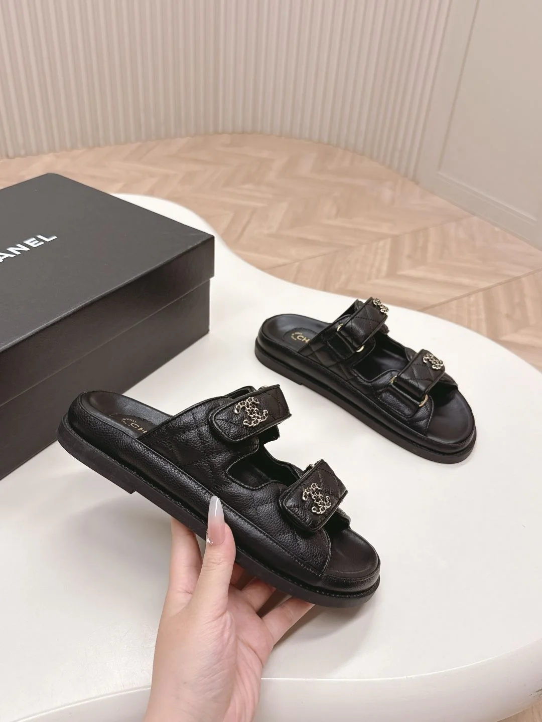 Legit Chanel Slippers