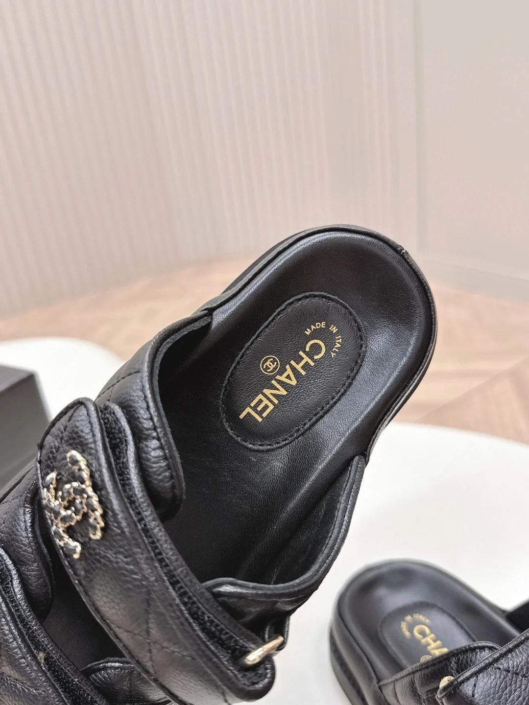 Legit Chanel Slippers