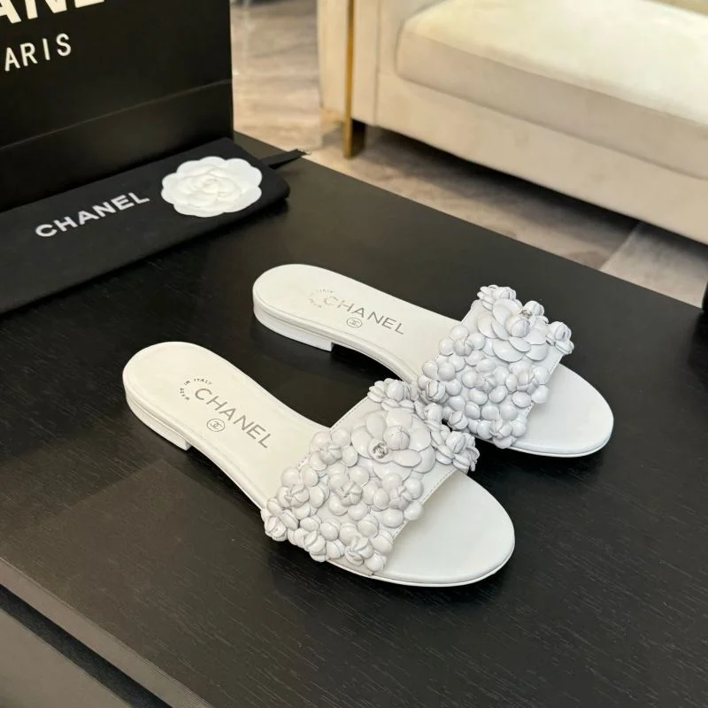 Mirror quality Chanel Slippers