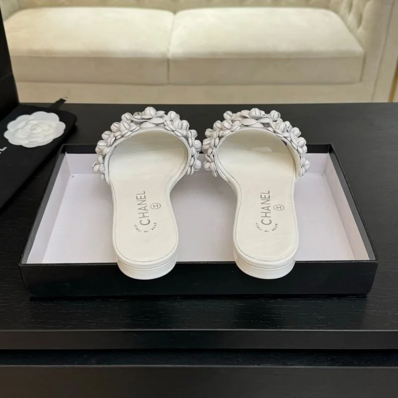Mirror quality Chanel Slippers