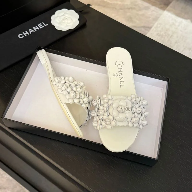 Mirror quality Chanel Slippers