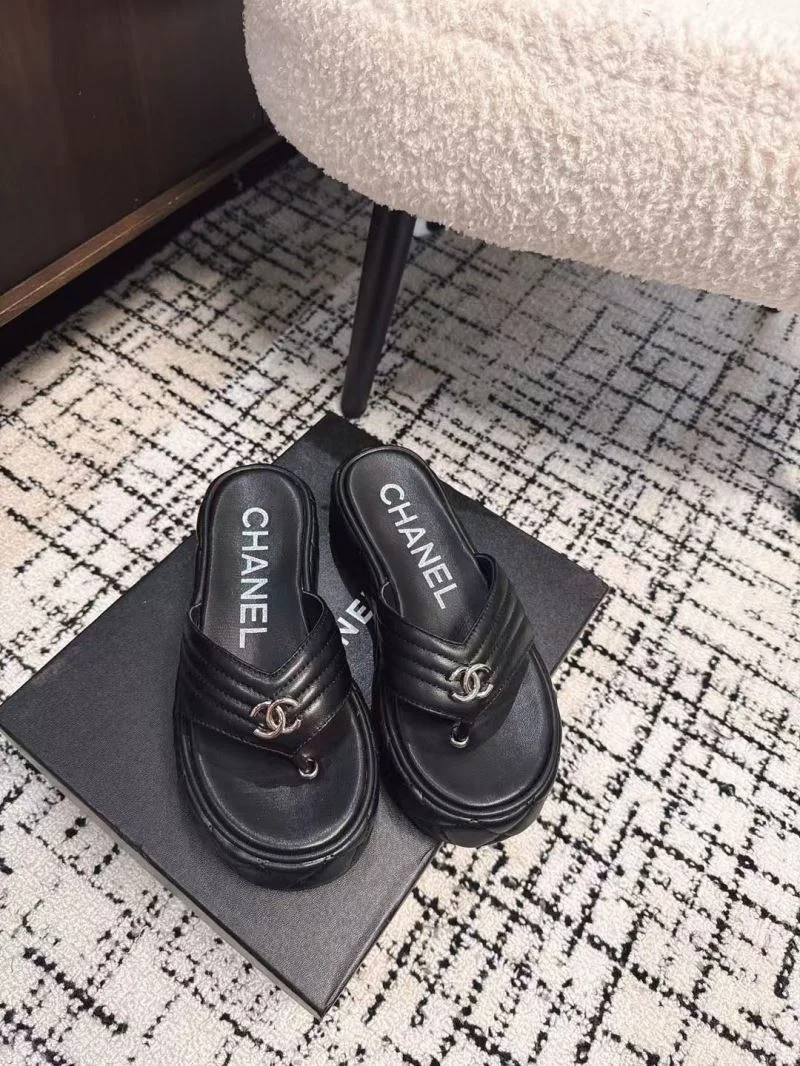 Exact replica Chanel Slippers