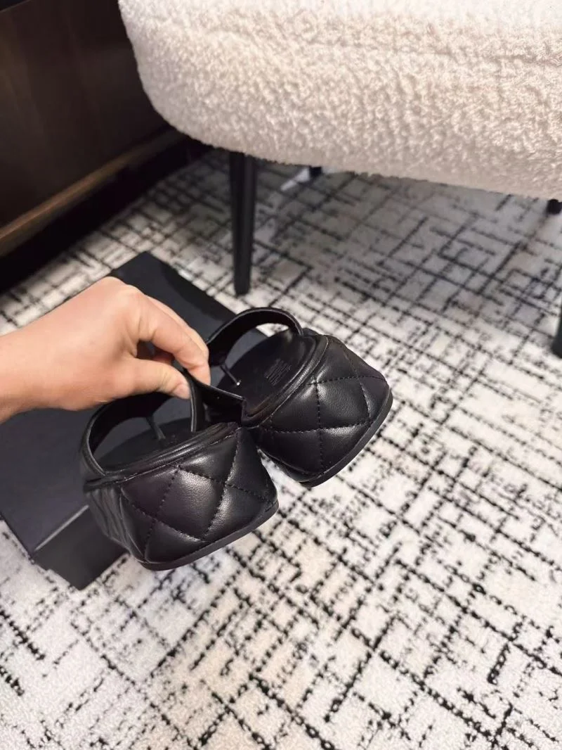 Exact replica Chanel Slippers