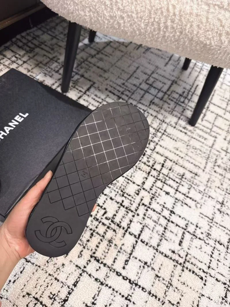 Exact replica Chanel Slippers