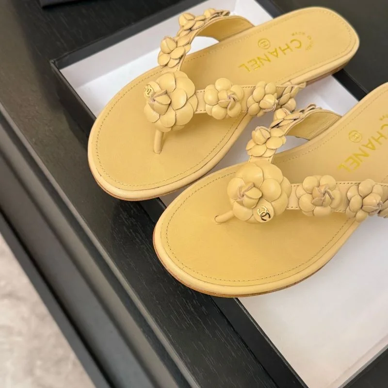 Mirror quality Chanel Slippers
