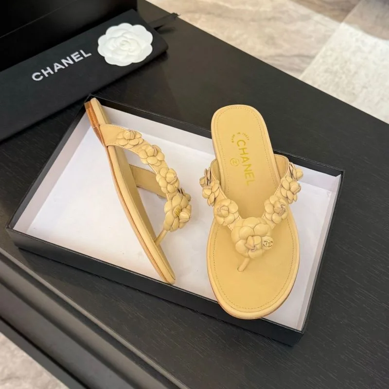 Mirror quality Chanel Slippers
