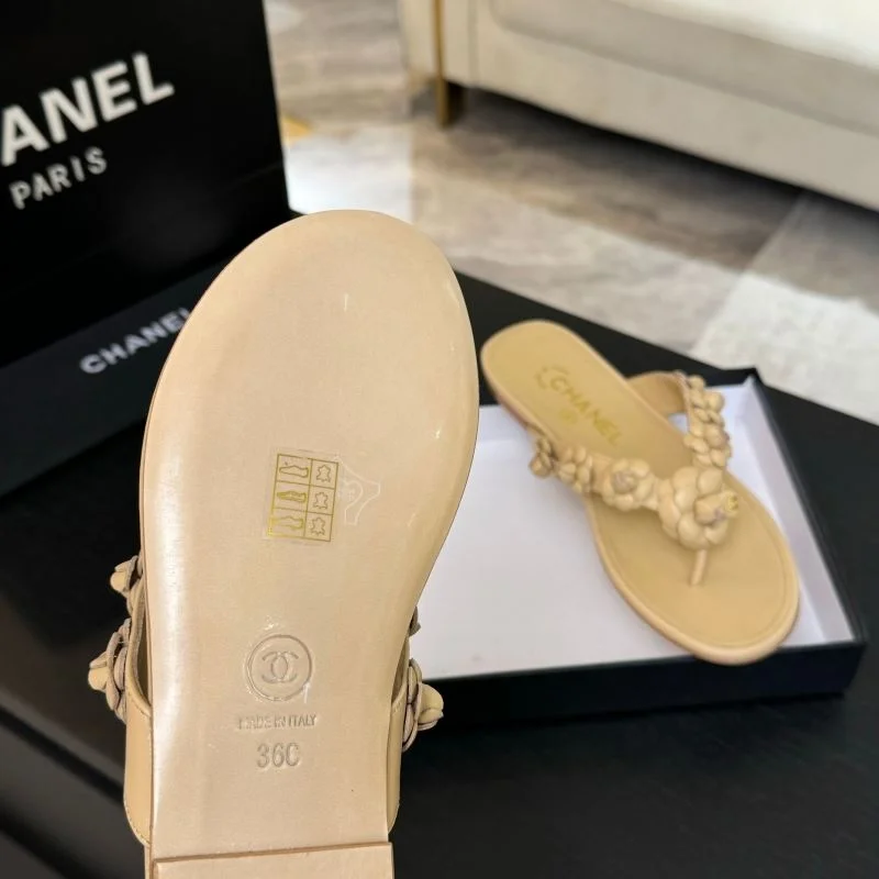 Mirror quality Chanel Slippers