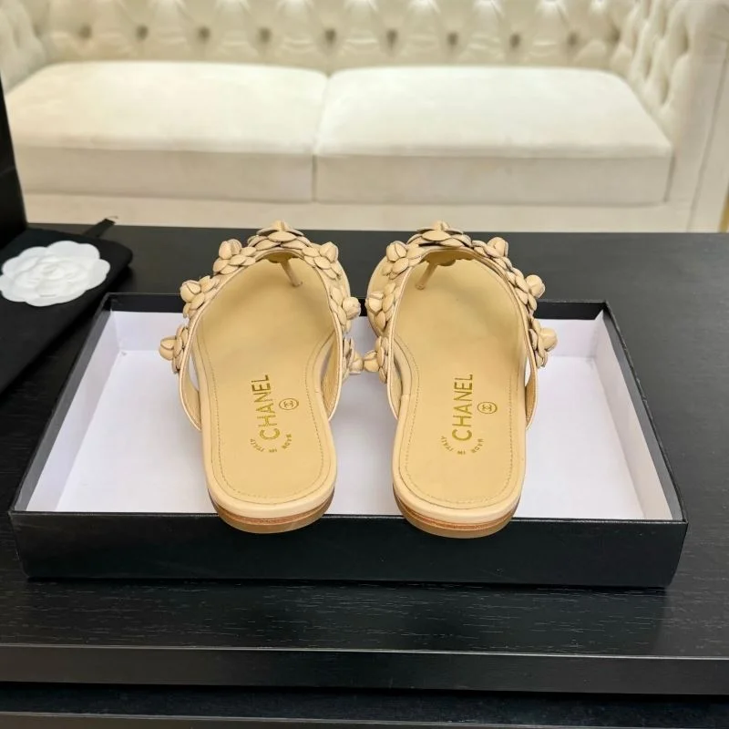 Mirror quality Chanel Slippers