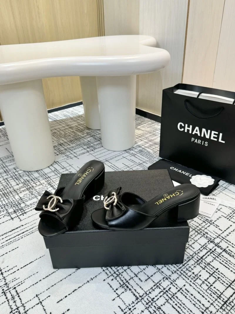 Accurate model Chanel Slippers