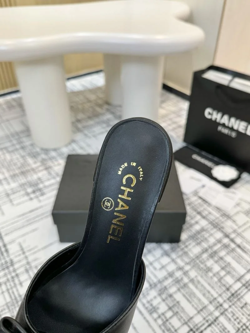 Accurate model Chanel Slippers