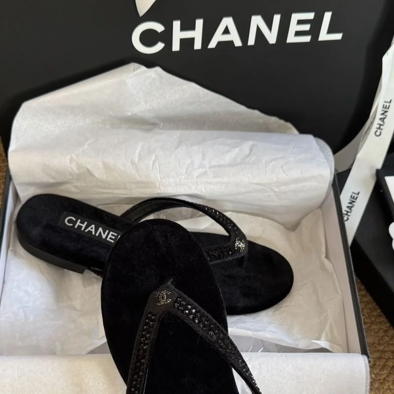 Accurate model Chanel Slippers