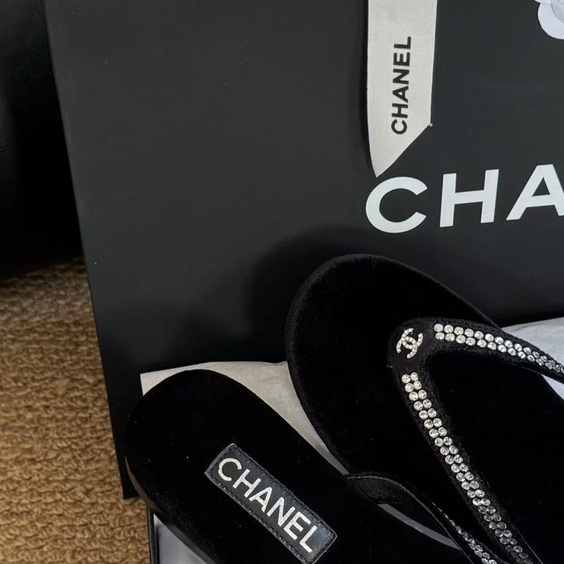 Accurate model Chanel Slippers