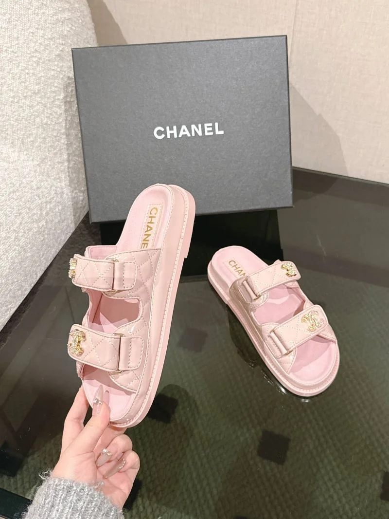 Accurate model Chanel Slippers
