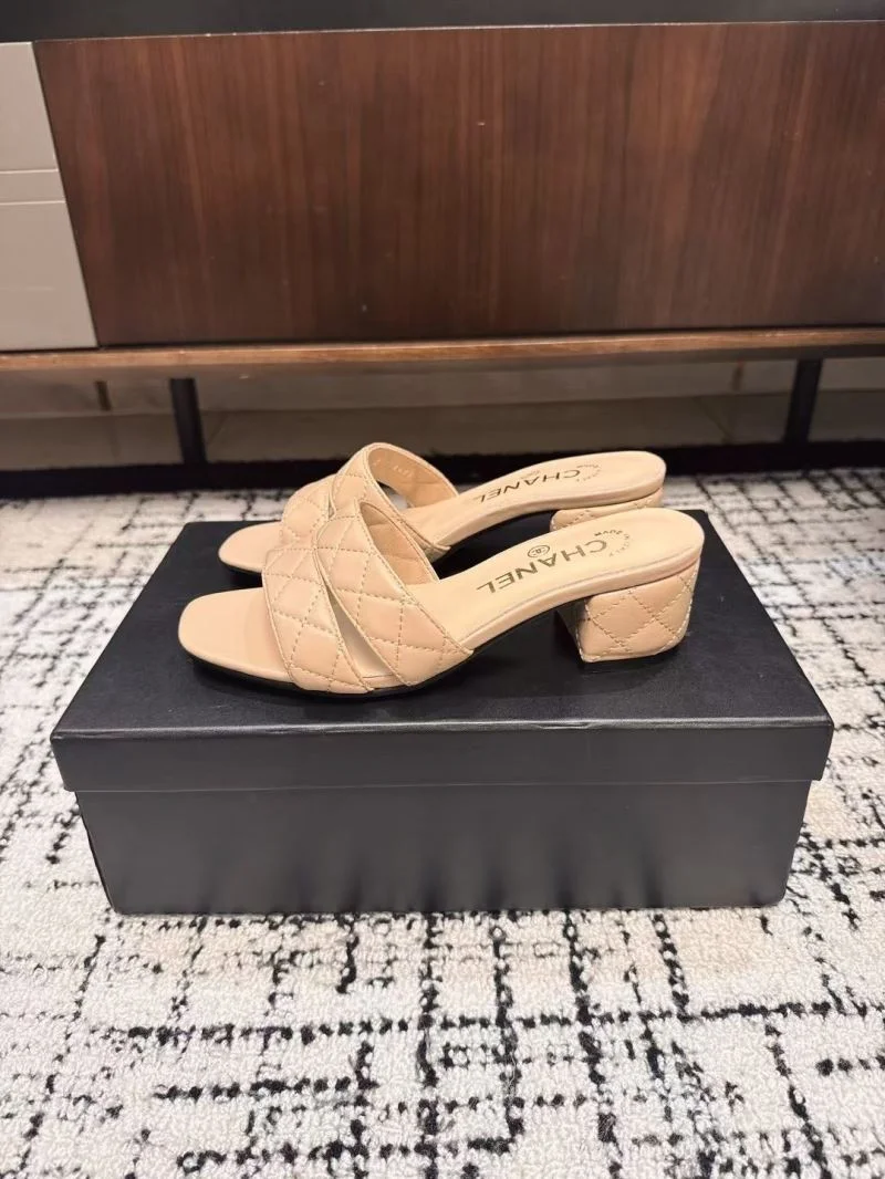 Mirror quality Chanel Slippers