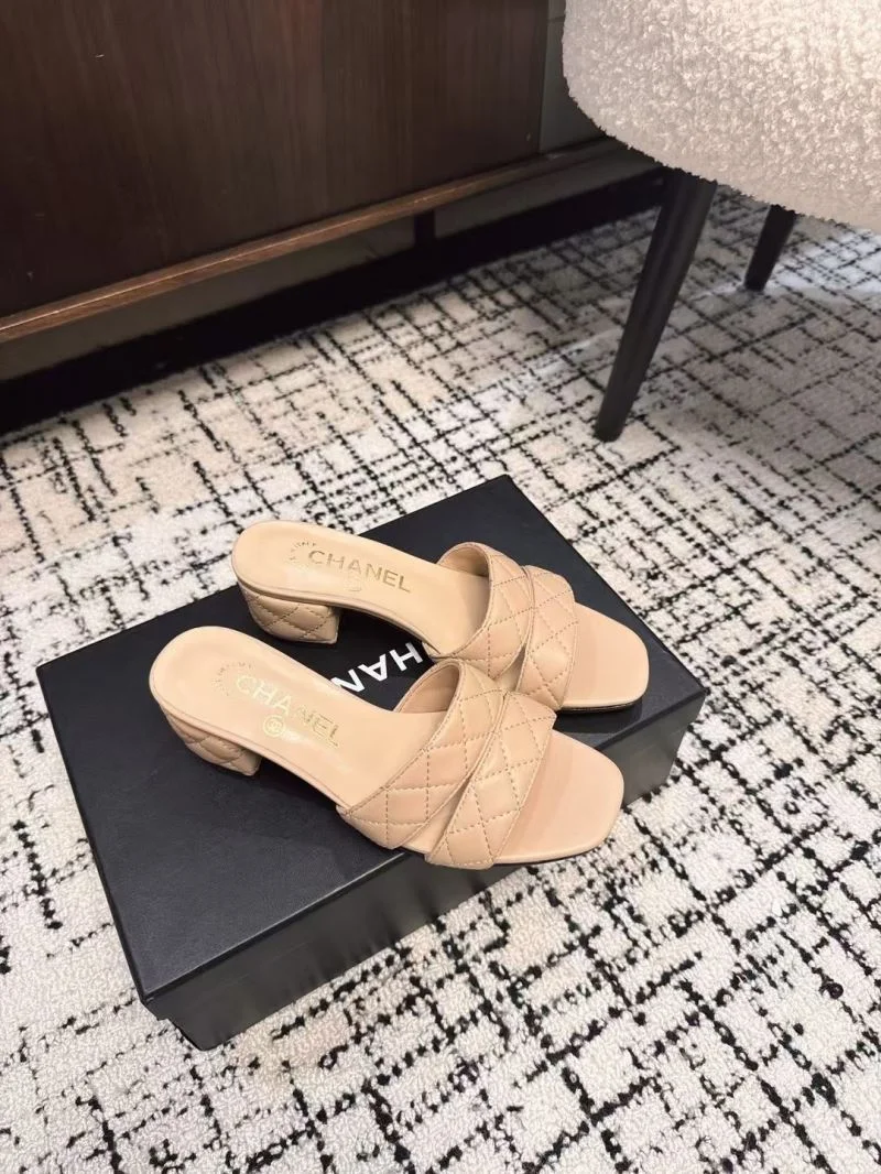 Mirror quality Chanel Slippers