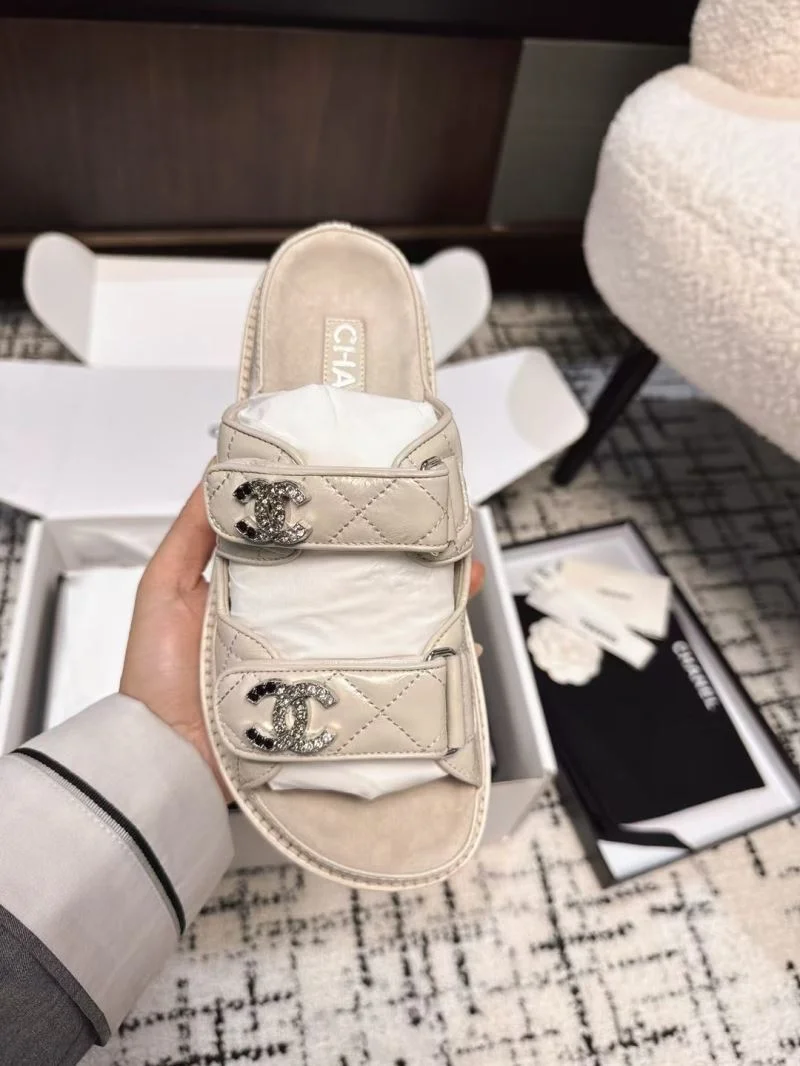 Mirror quality Chanel Slippers